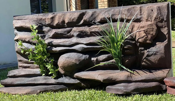 Custom 3D Reptile Rock Backgrounds | Aquarium and Reptiles